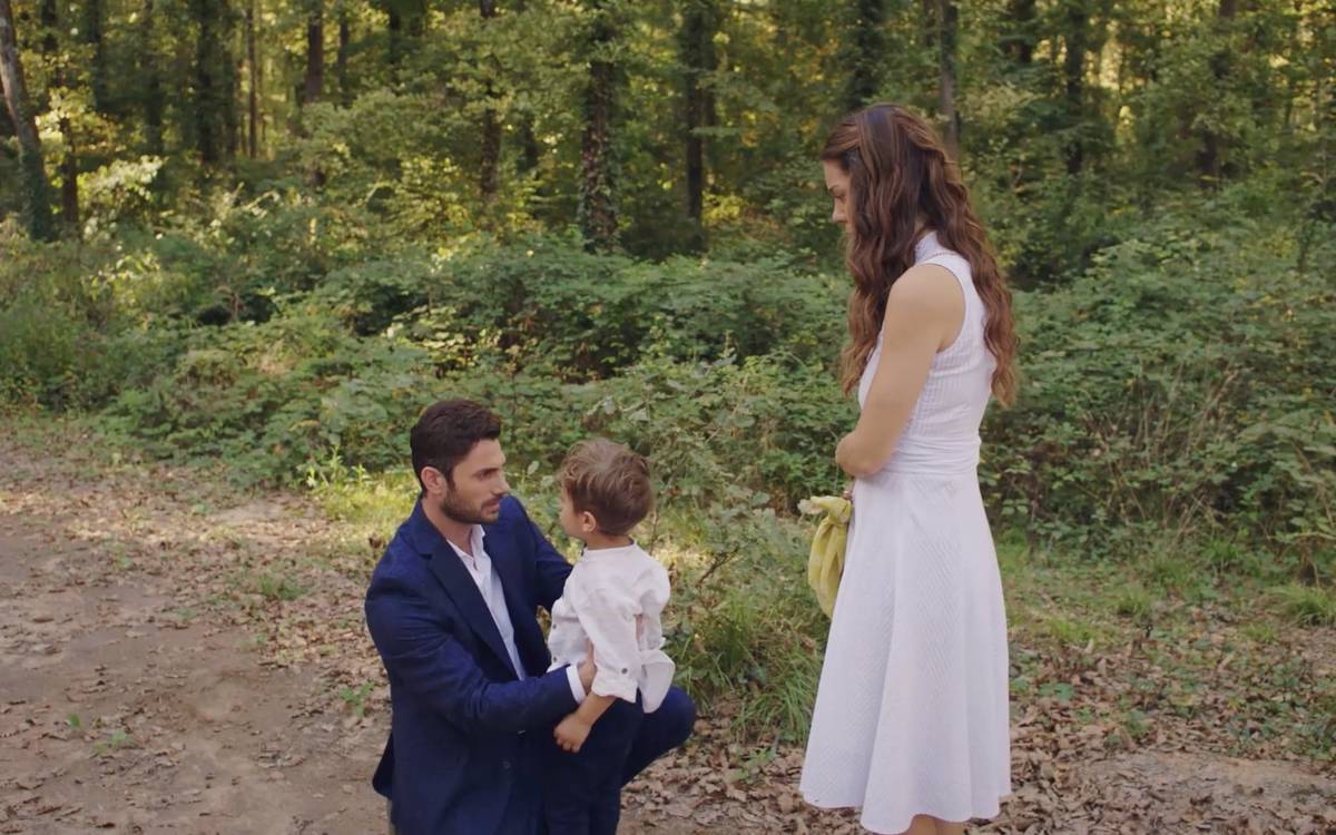 Fidan ve Burak bağ kuruyor… Toprak ile Fidan hafta içi her gün Star’da ...