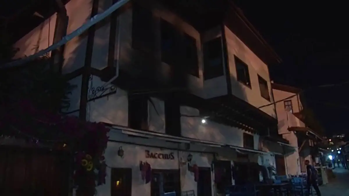 Altındağ Hamamönü’nde kafe yangını: İki kat da yandı | Ankara Masası