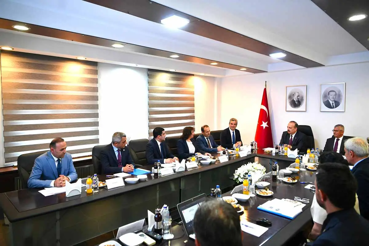 Vali Canbolat Başkentte ziyaretlerine devam ediyor | Ankara Masası